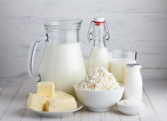 Low HLB Food Emulsifiers Polyglycerol Esters Of Fatty Acids PGE powder